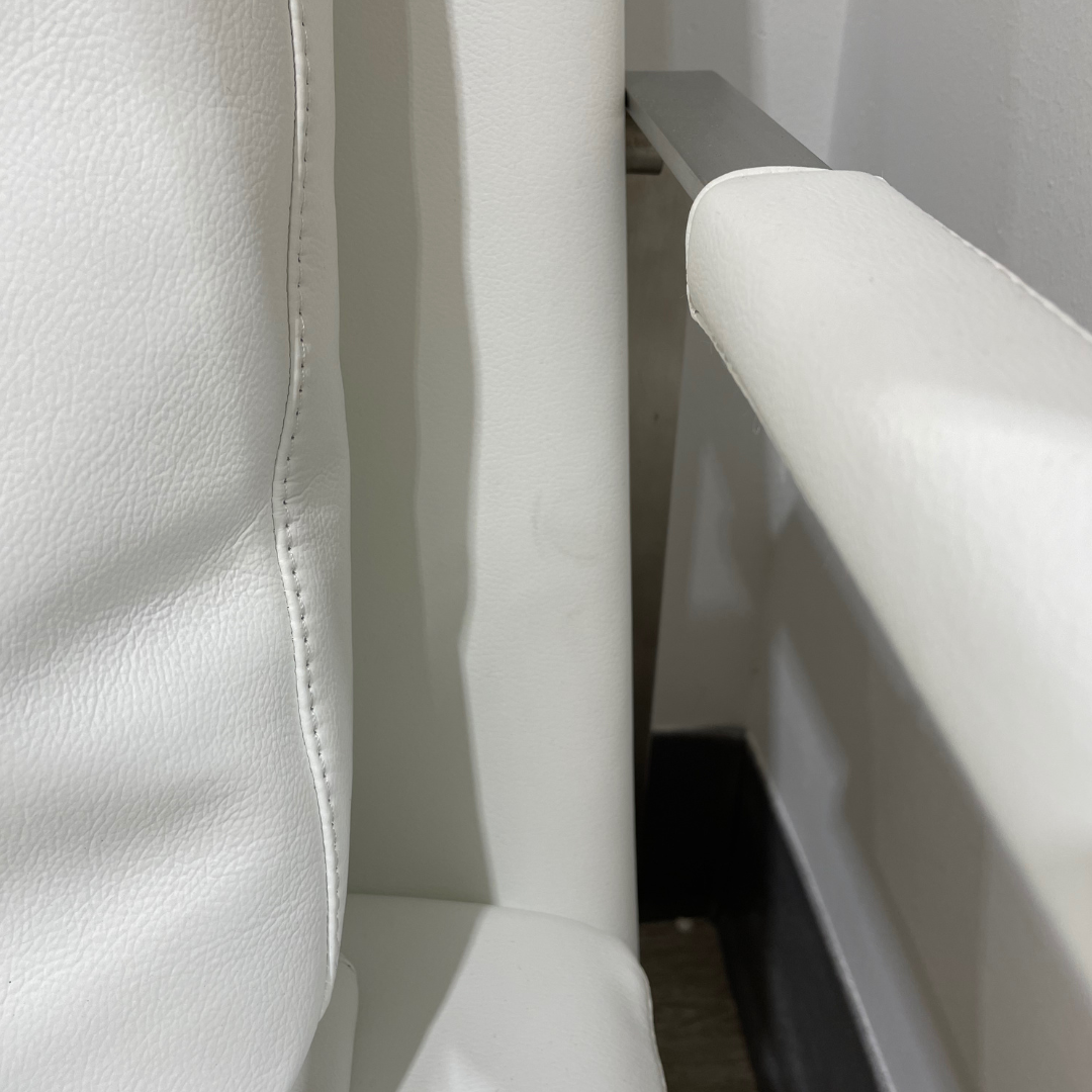 ZAMA - FLOOR MODEL – MFKTO